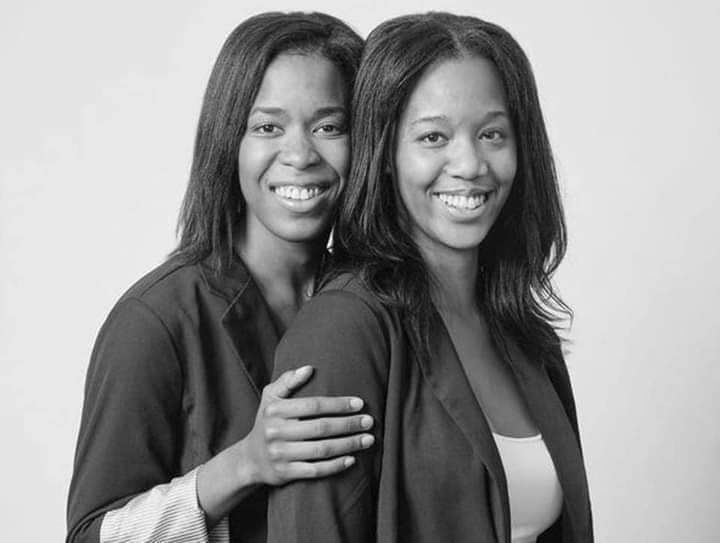 Photographer Takes Photos of People Who Look Alike But Are Not Related ...