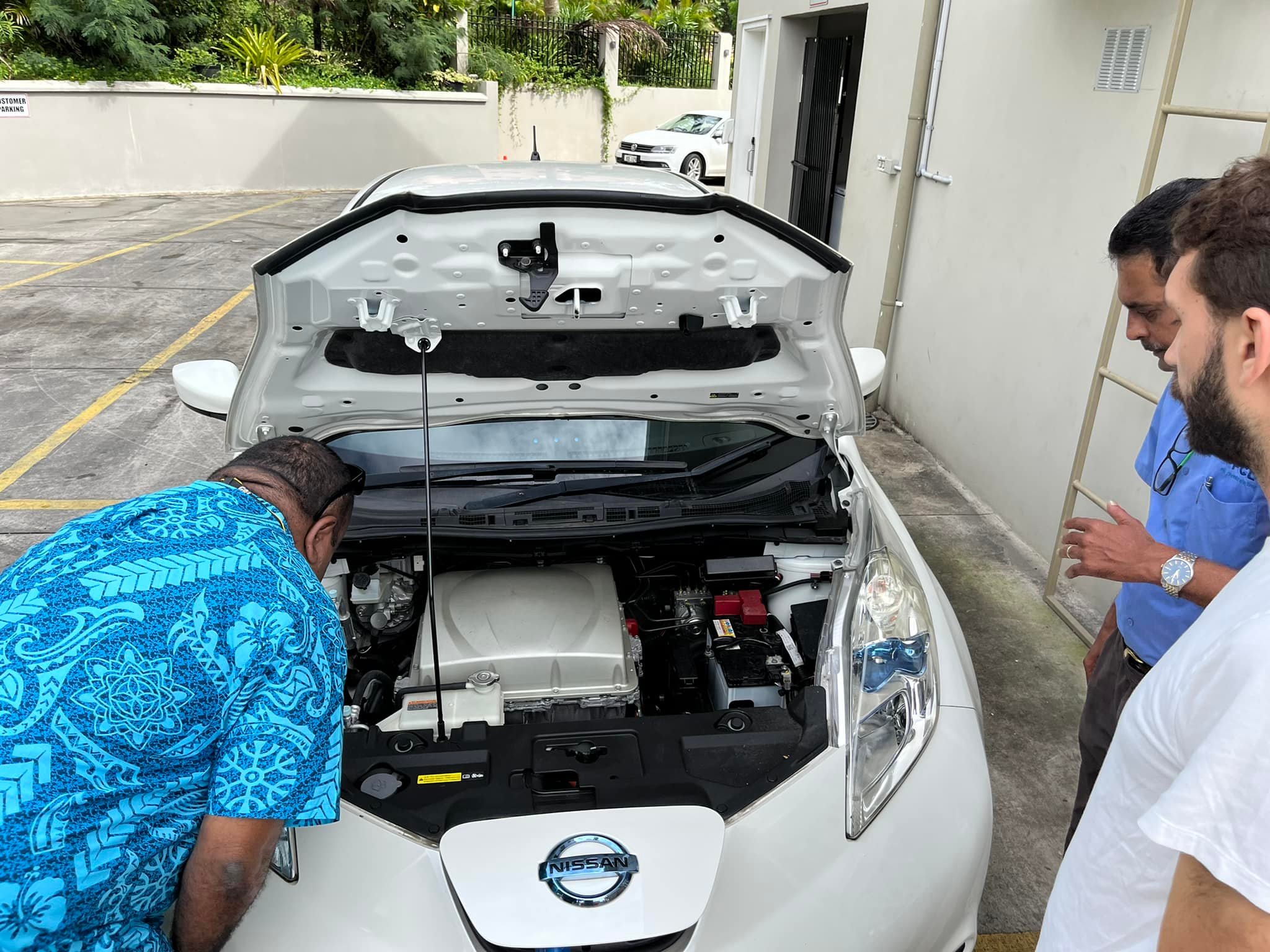 Fijian Company Acquires Its First Electric Vehicle - Legend FM